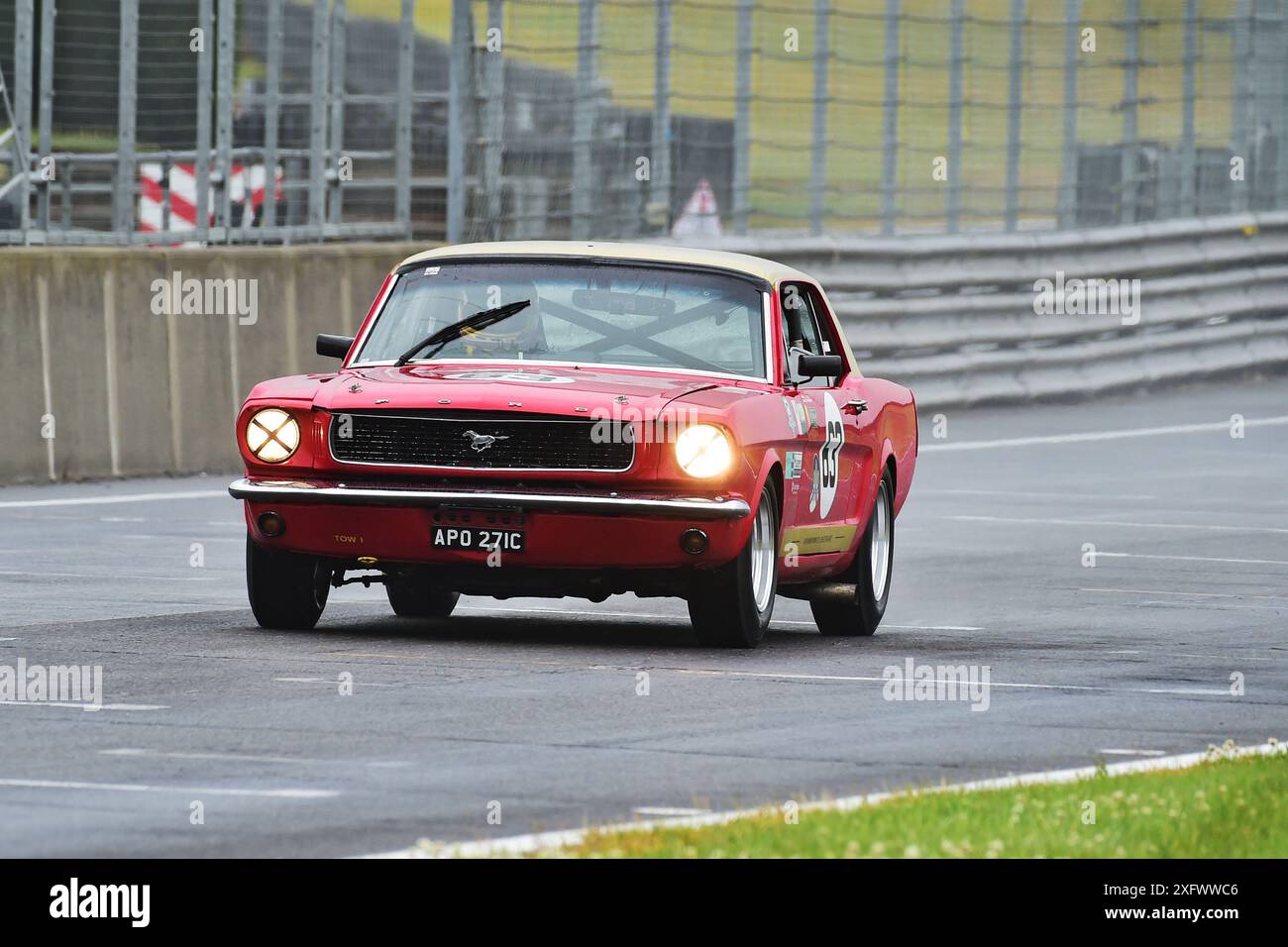 John Davison, Ford Mustang, HRDC Jack Sears Trophy for 1958-1966 ...