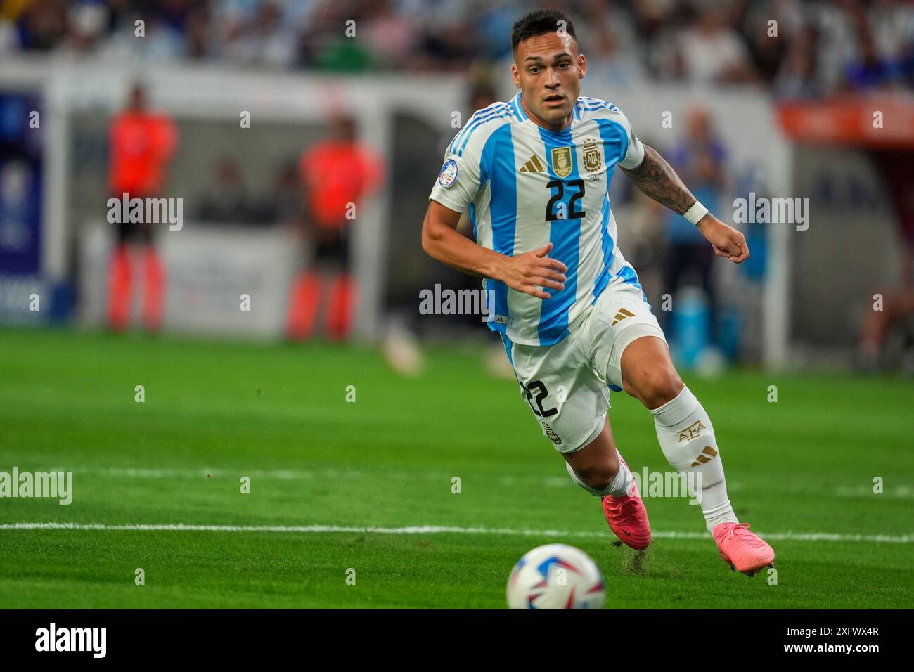 Lautaro martinez copa america 2024 hi-res stock photography and images ...