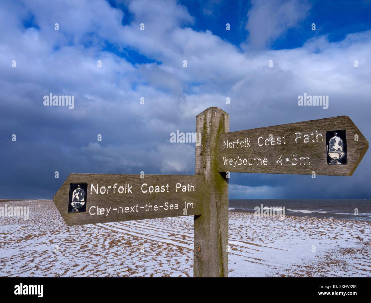 Street road signs norfolk england hi-res stock photography and images ...
