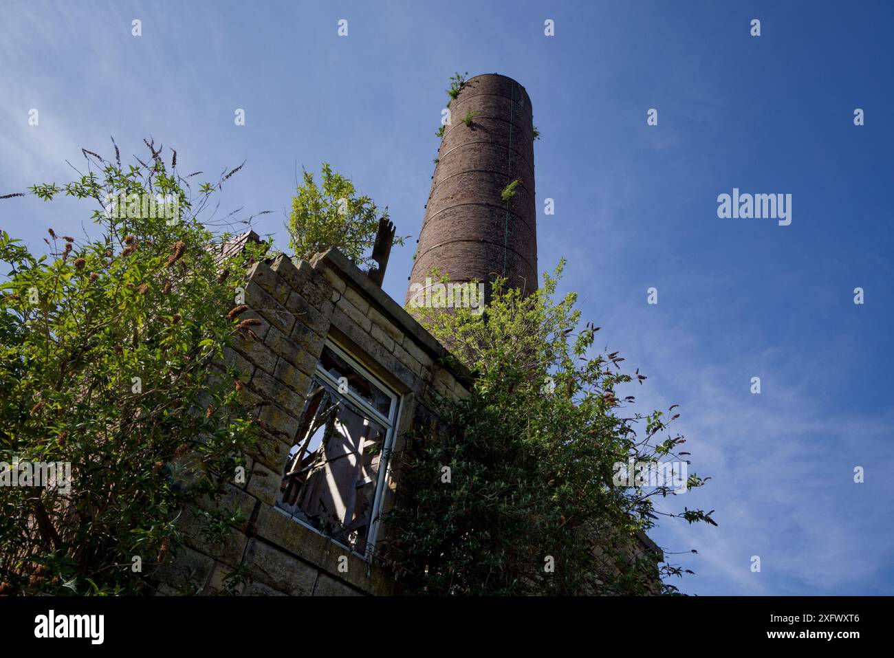 Old mill in Ramsbottom town centre Stock Photo - Alamy