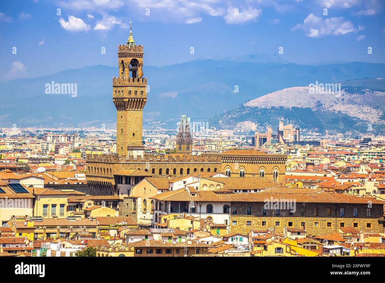 Ancient Florence cityscape and Palazzo Vecchio panoramic view, Tuscany ...