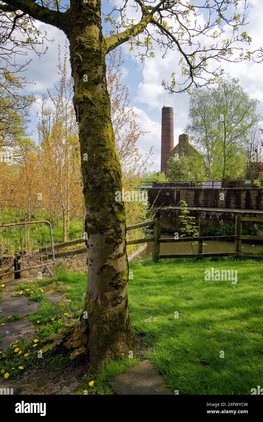 Old mill in Ramsbottom town centre Stock Photo - Alamy