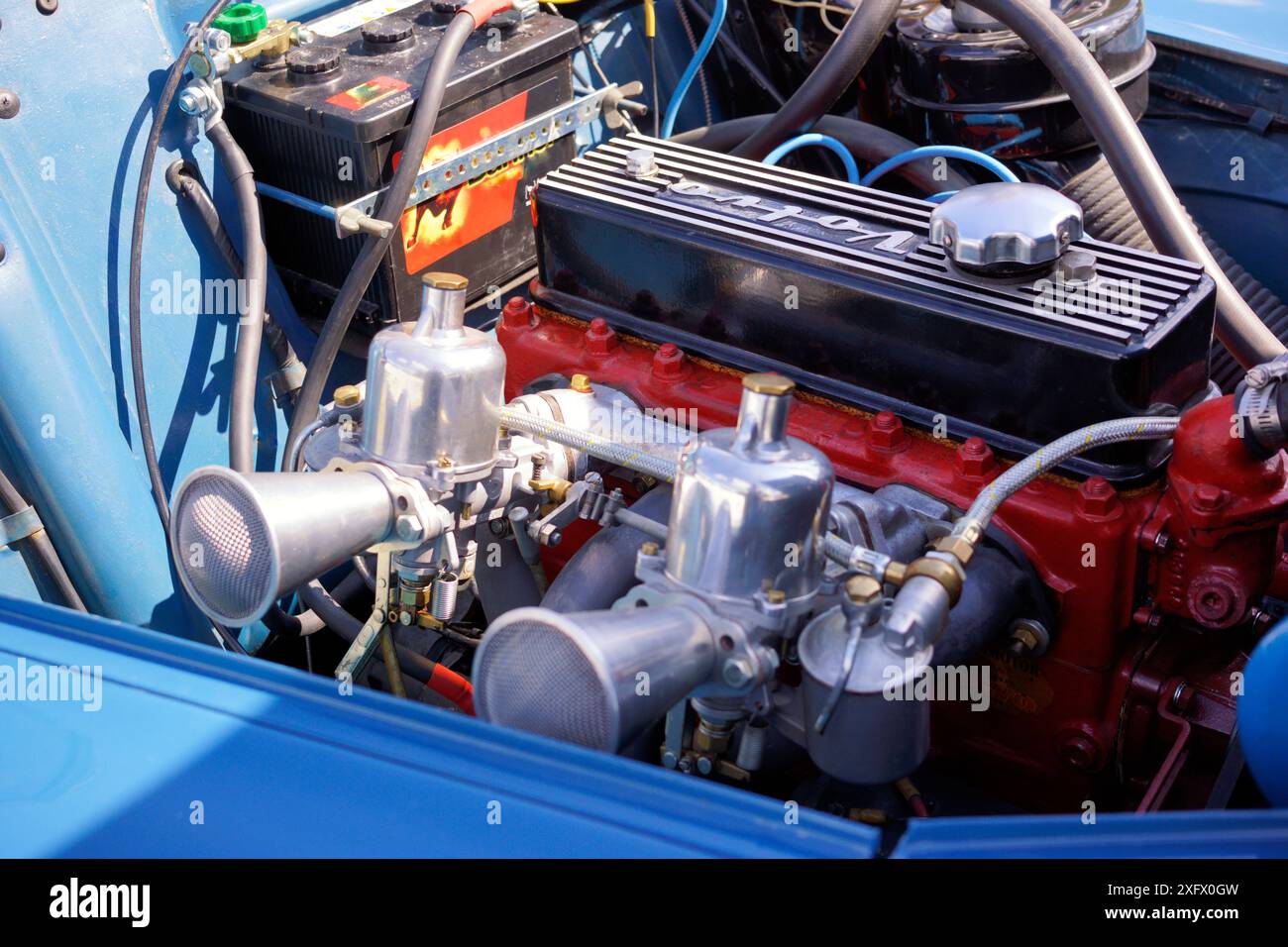 Old volvo car hi-res stock photography and images - Alamy