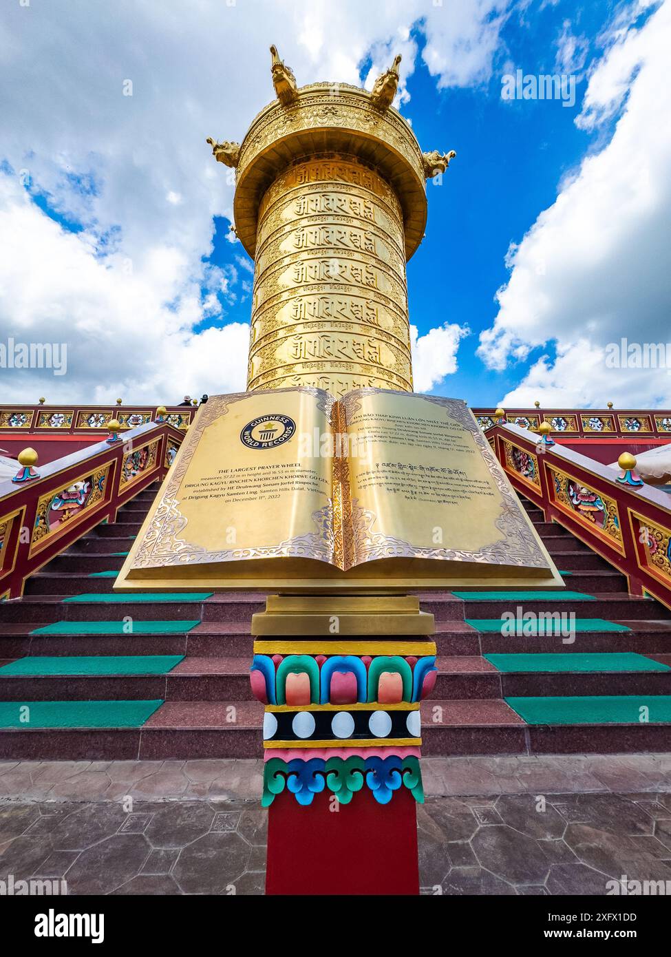 Temple, Stupa and Pagoda in Samten Hills Dalat, Vietnam Stock Photo - Alamy