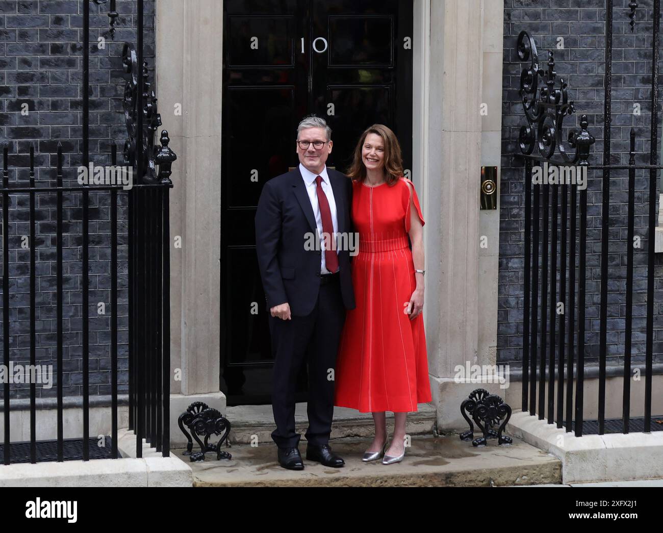 British prime minister sir keir starmer and wife victoria starmer hi ...