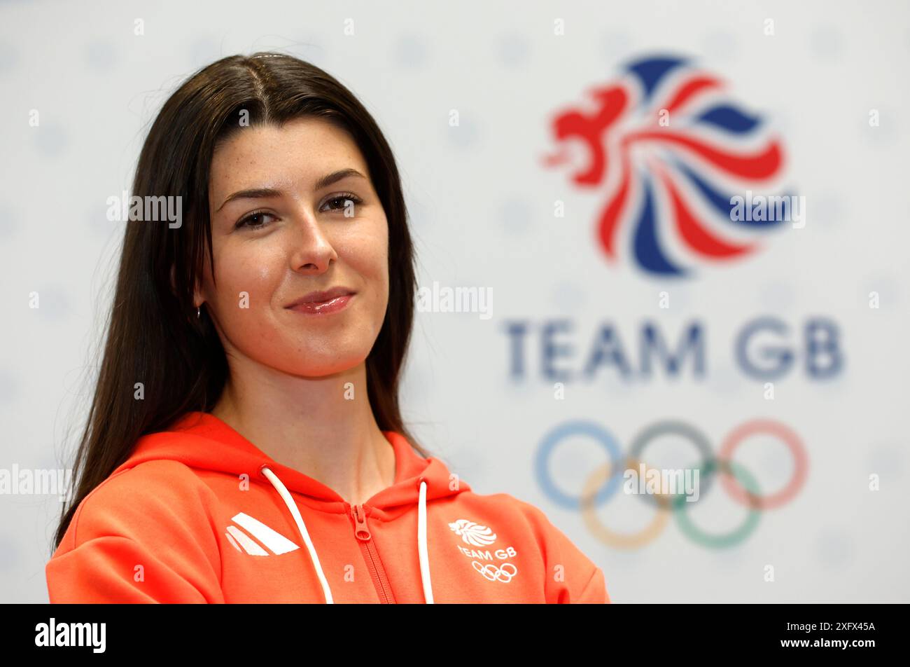 Amy hunt paris 2024 hi-res stock photography and images - Alamy