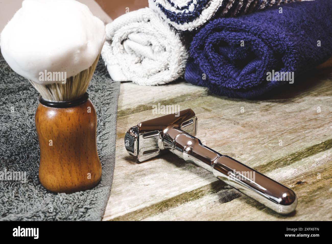 Retro shaving foam in barber hi-res stock photography and images - Alamy