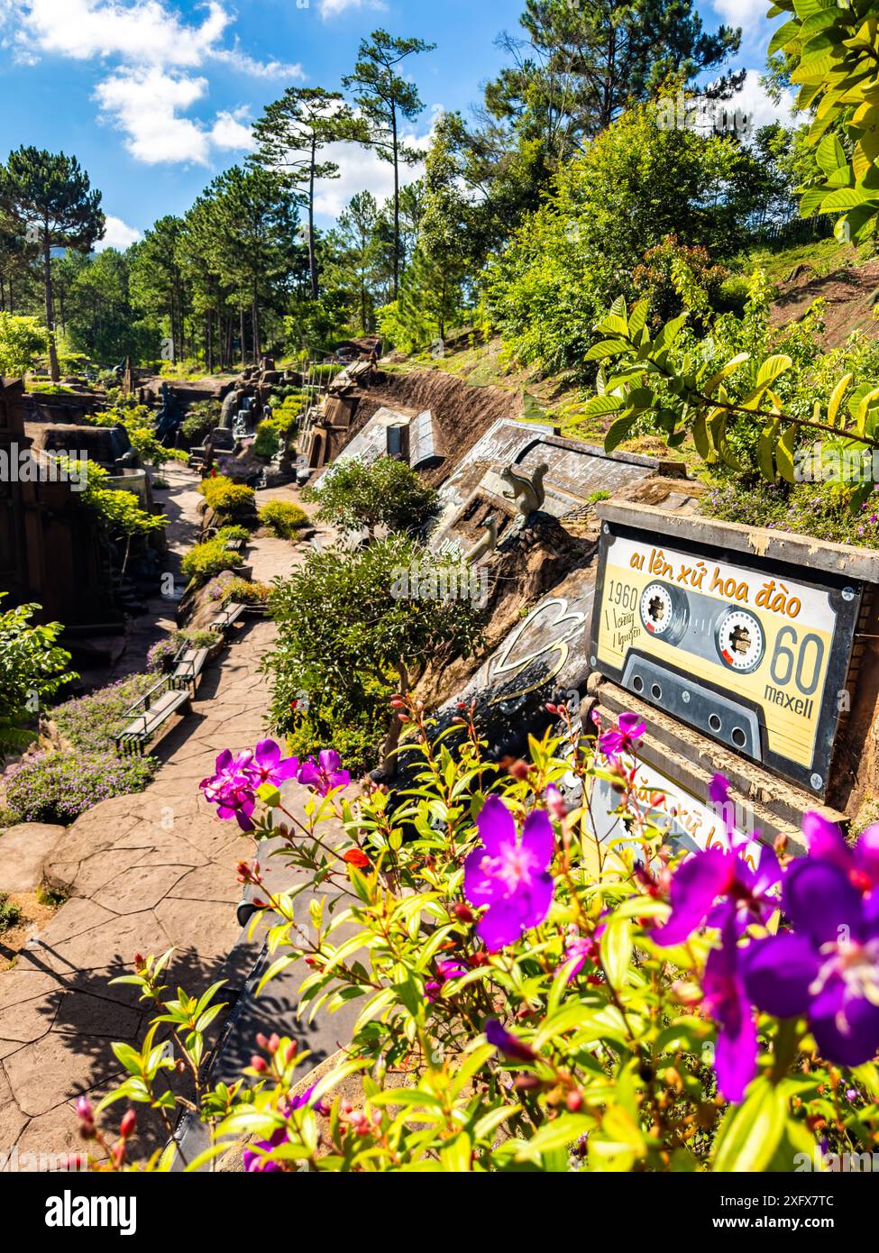Clay tunnel hi-res stock photography and images - Alamy