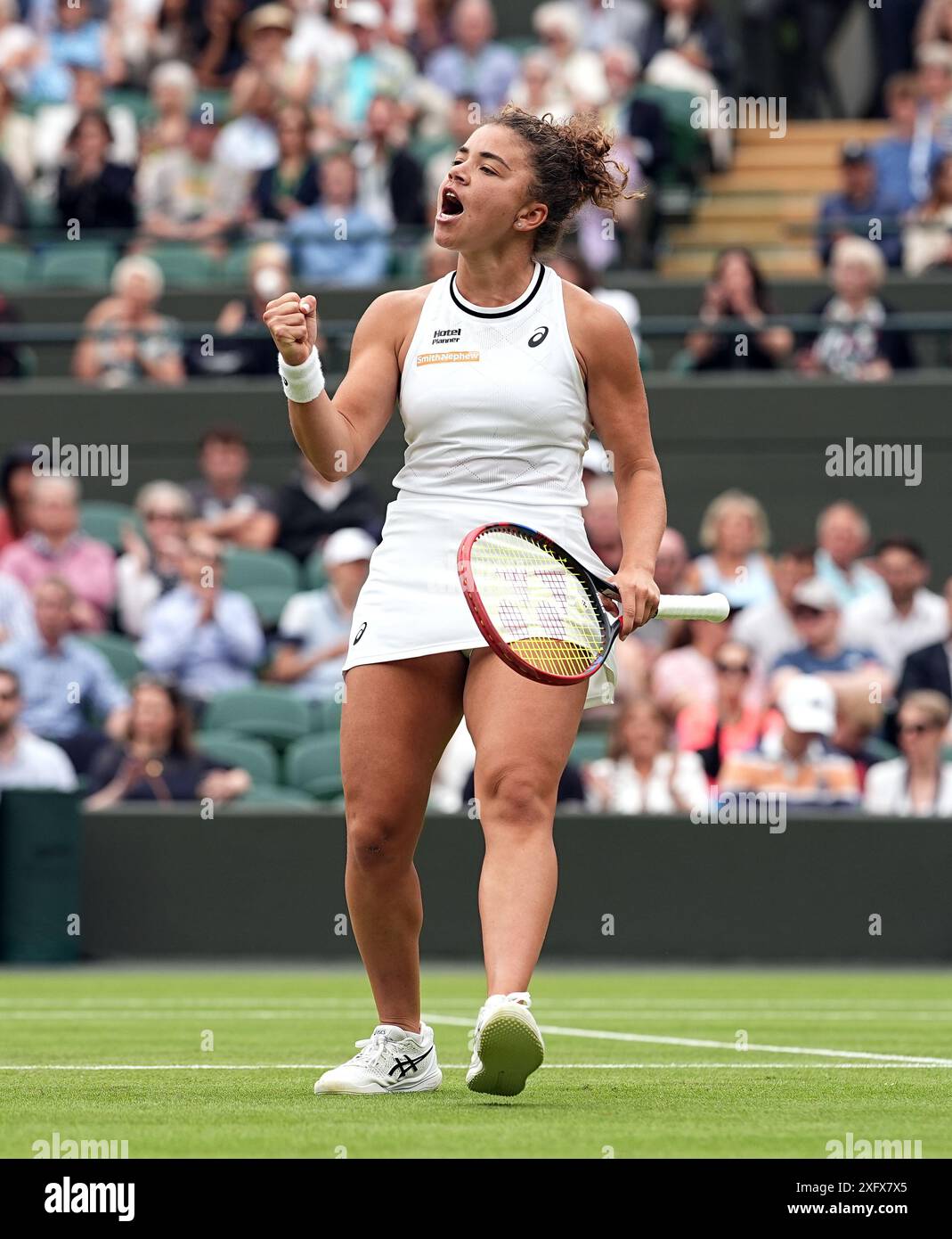 Jasmine Paolini reacts during her match against Bianca Andreescu (not ...