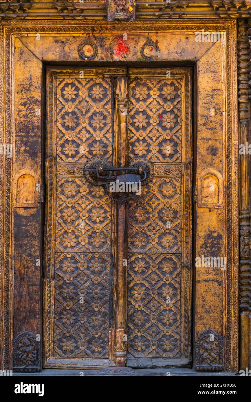 Door at Malla's Royal Palace, Bhaktapur Durbar Square Complex, Durbar ...