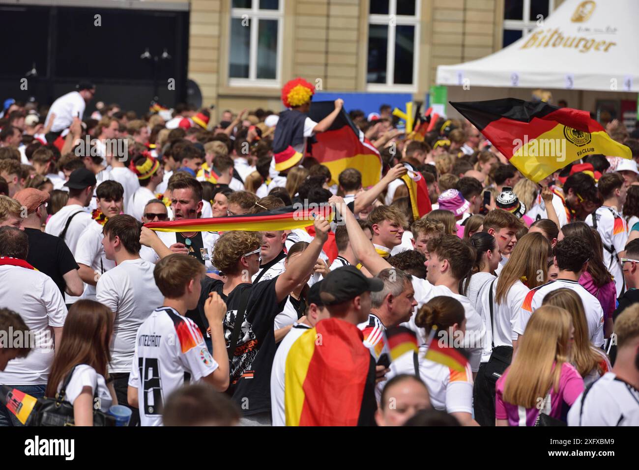 5.7.2024 Fanzone Stuttgart Die Fan Zone am Stuttgarter Schlossplatz zur ...