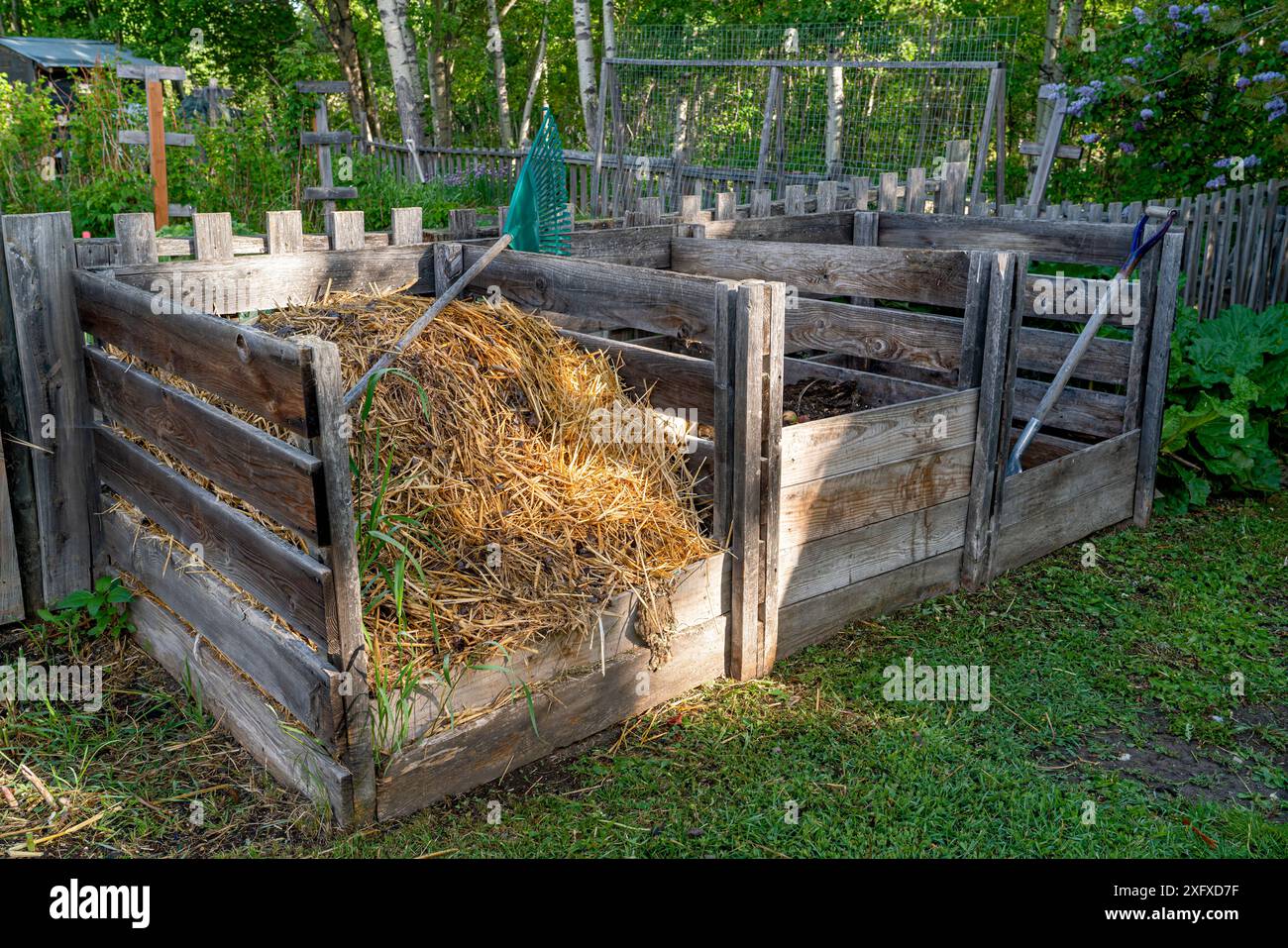 Types of bins hi-res stock photography and images - Alamy