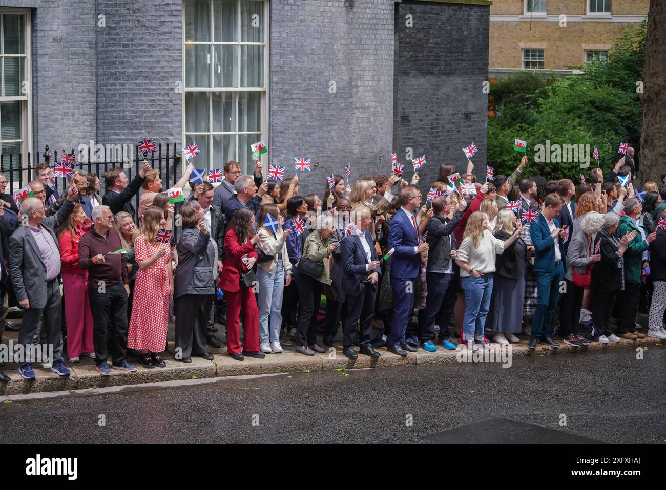 Downing Street, London UK 5 July 2024. Labour party activists and ...