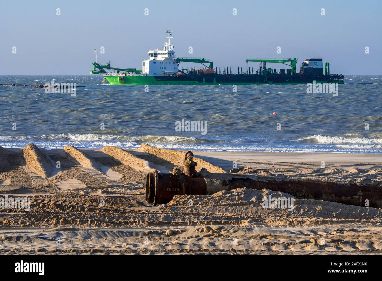 DEME trailing suction hopper dredger Uilenspiegel at sea, used for sand ...
