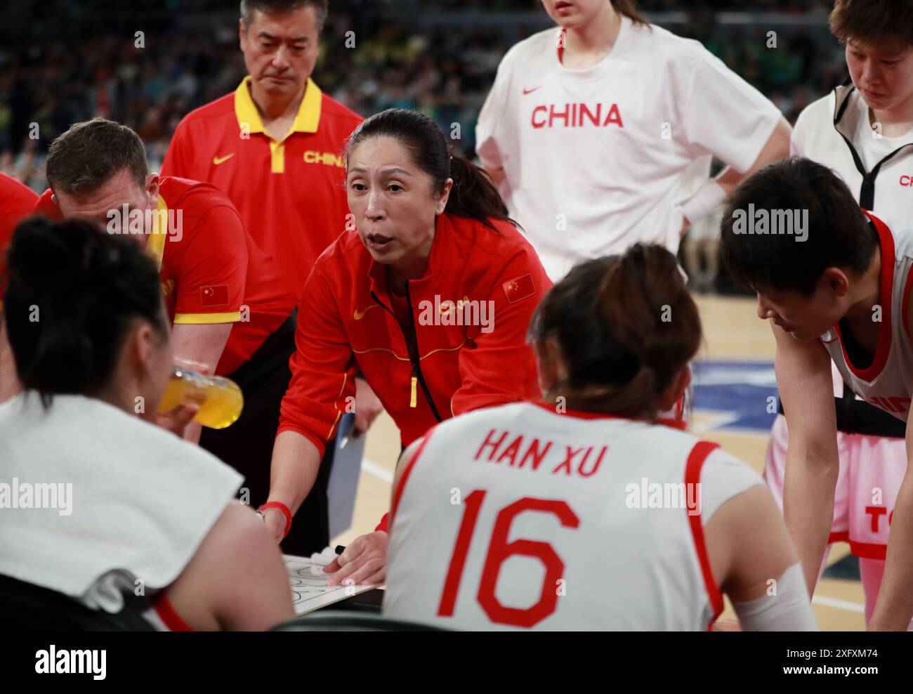 Melbourne, Australia. 5th July, 2024. Head coach Zheng Wei (C) of China ...