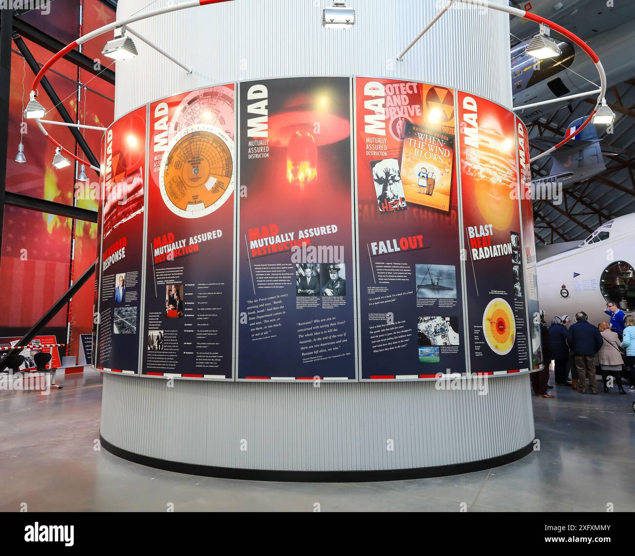 Distruction of it hi-res stock photography and images - Alamy