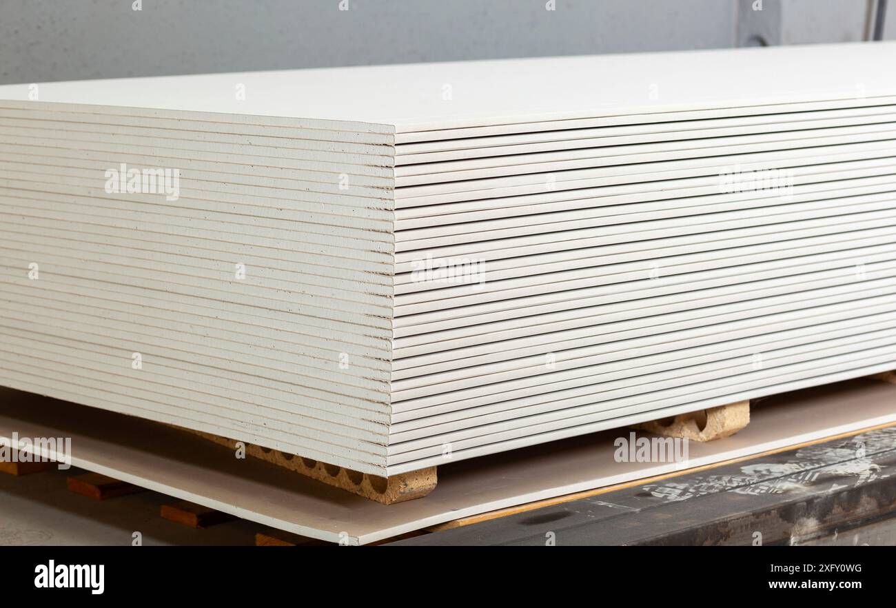 Stacking of white gypsum panels hi-res stock photography and images - Alamy