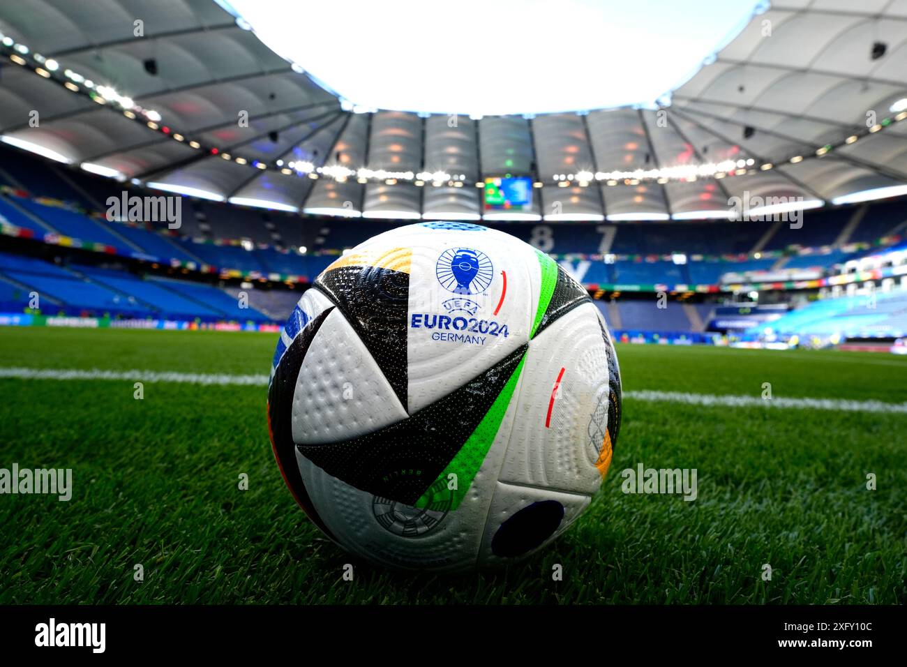 Adidas fussballliebe official euro 2024 match ball hi-res stock ...