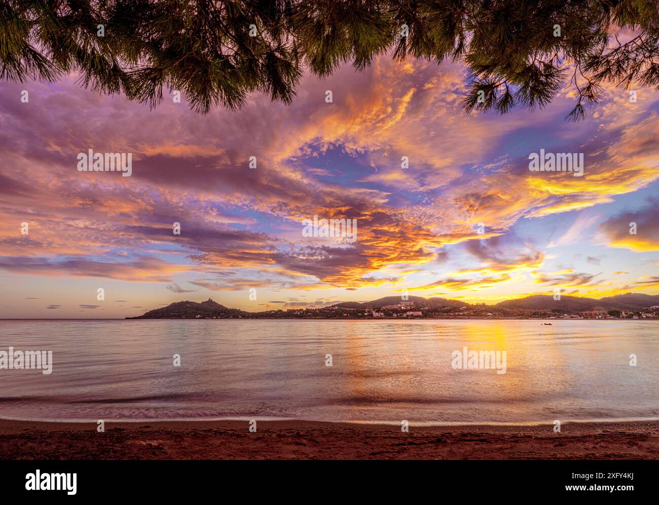 Evening sky in agay hi-res stock photography and images - Alamy