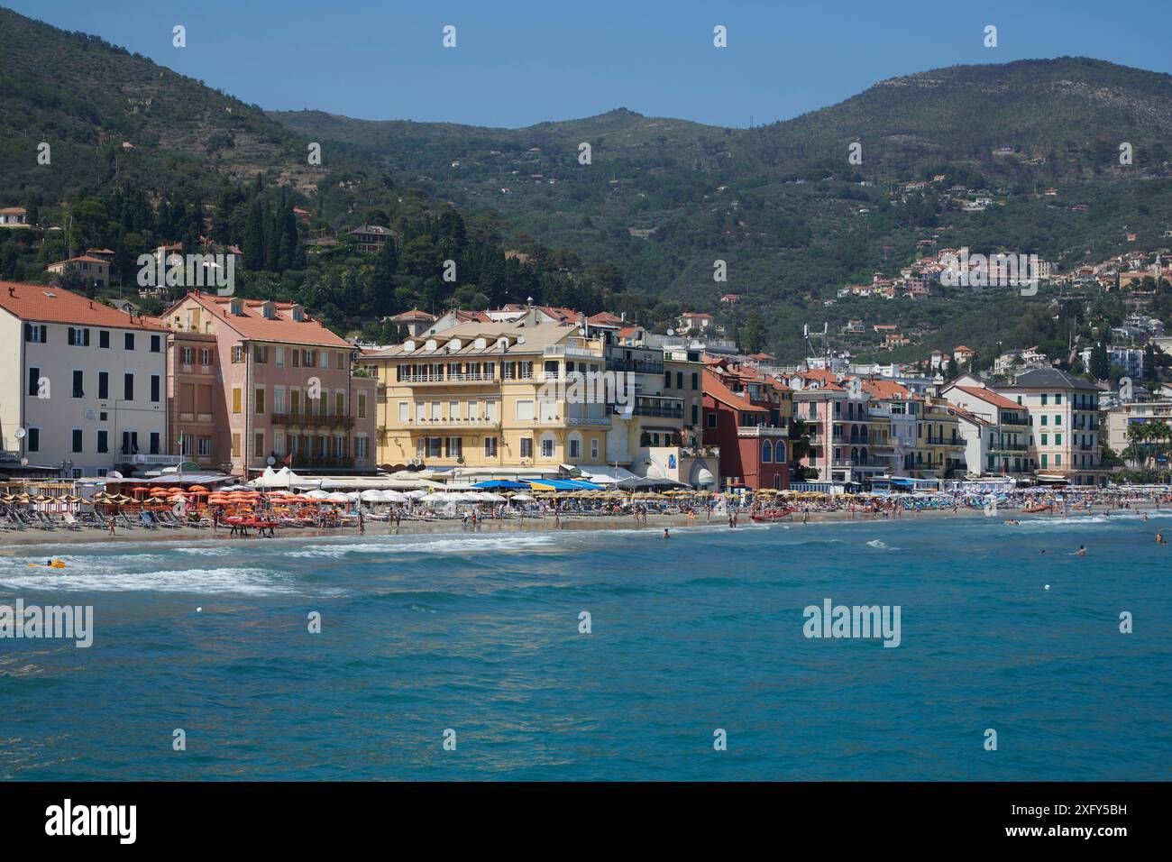 Alassio beach hi-res stock photography and images - Alamy
