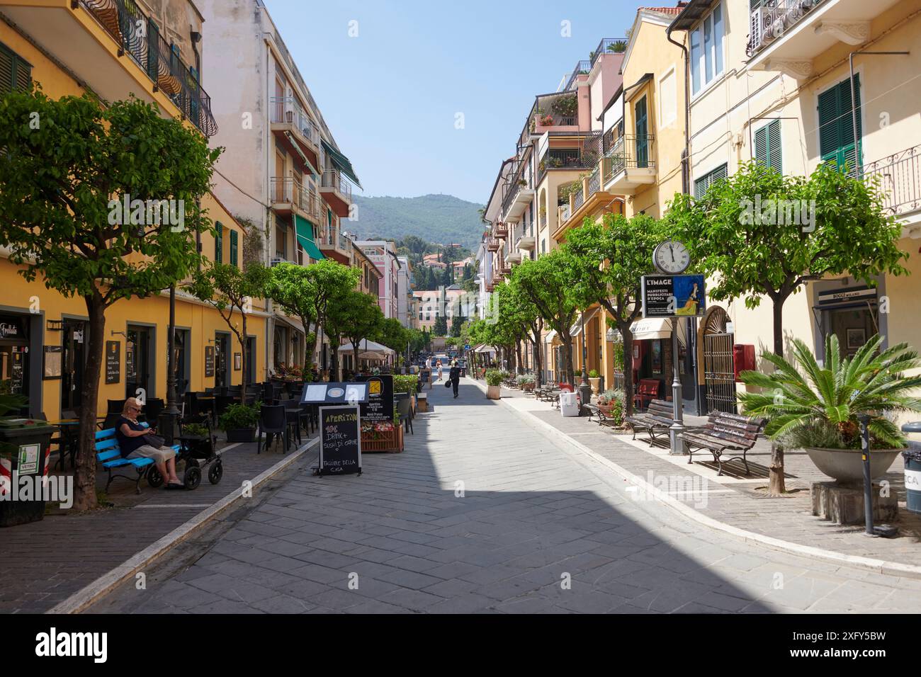 Alassio hi-res stock photography and images - Alamy