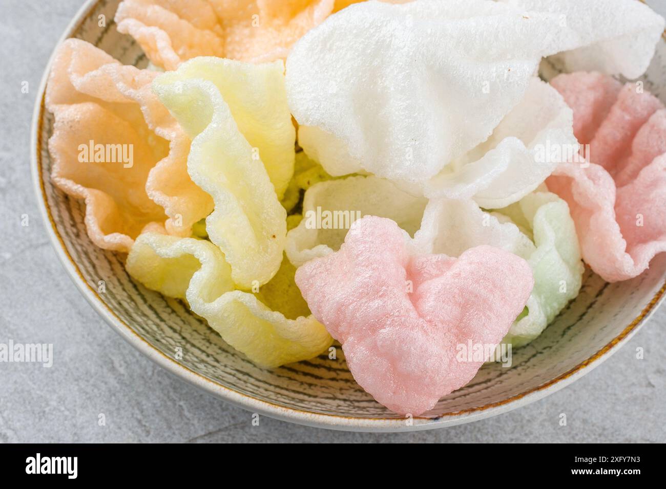 Colorful shrimp chips hi-res stock photography and images - Alamy