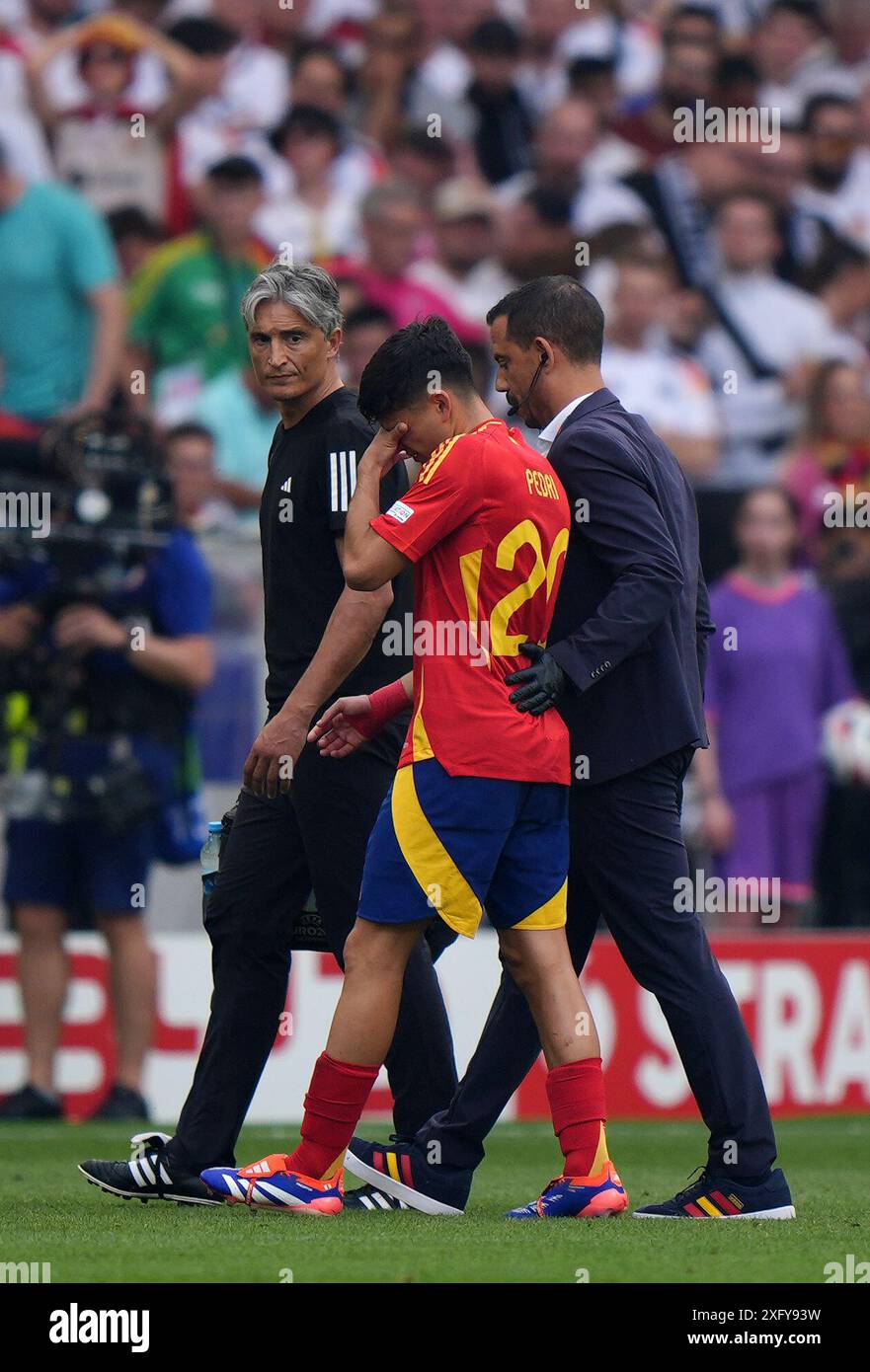 Spain’s Pedri taken off due to injury during the UEFA Euro 2024 ...