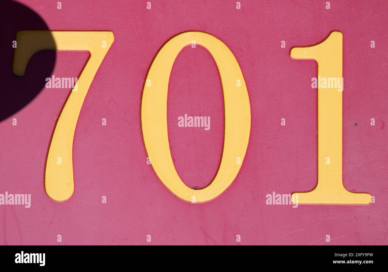 Red sign with gold lettering hi-res stock photography and images - Alamy