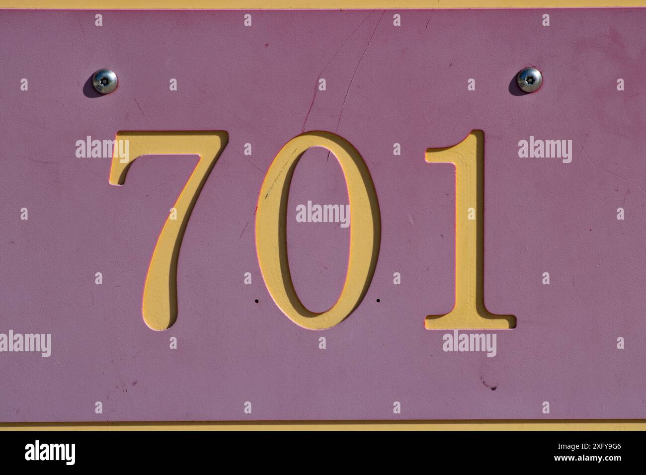 Red sign with gold lettering hi-res stock photography and images - Alamy