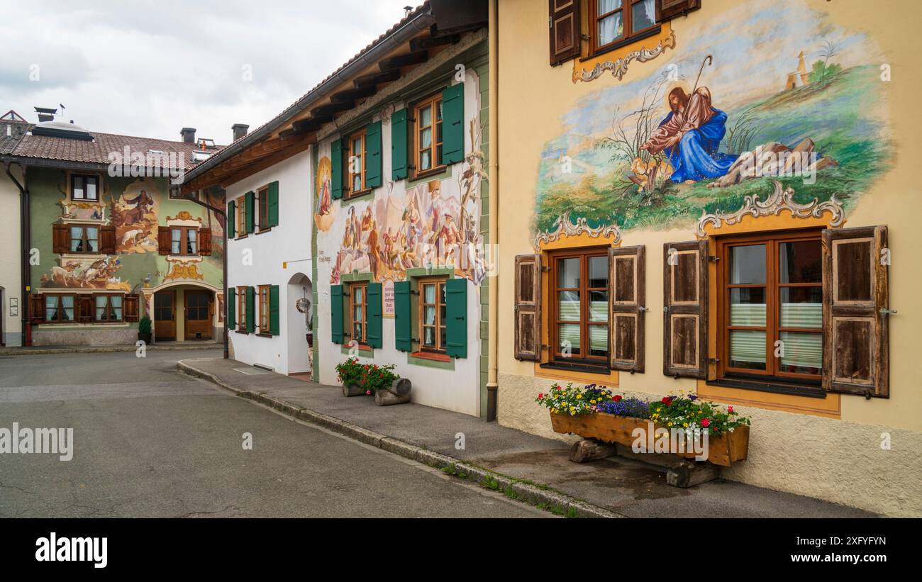 Germany, Bavaria, Mittenwald, in the historic old town many buildings ...