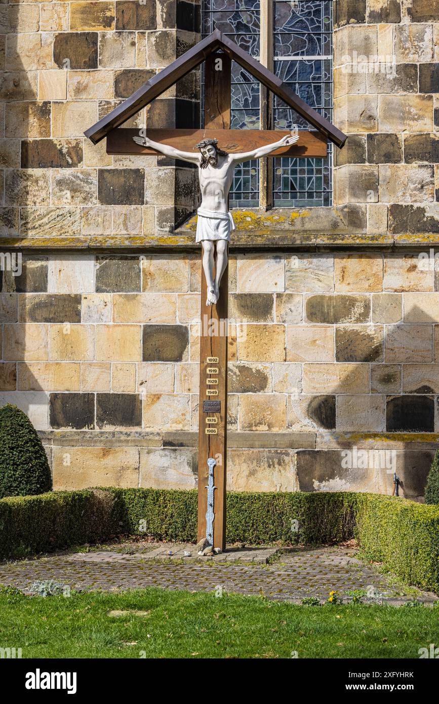Cross on a church Stock Photo - Alamy