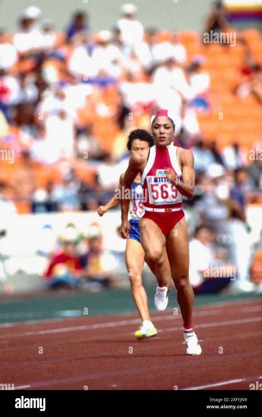 Florence Griffith Joyner (USA) at the 1988 Olympic Summer games, 100m Heat #7 Stock Photo - Alamy
