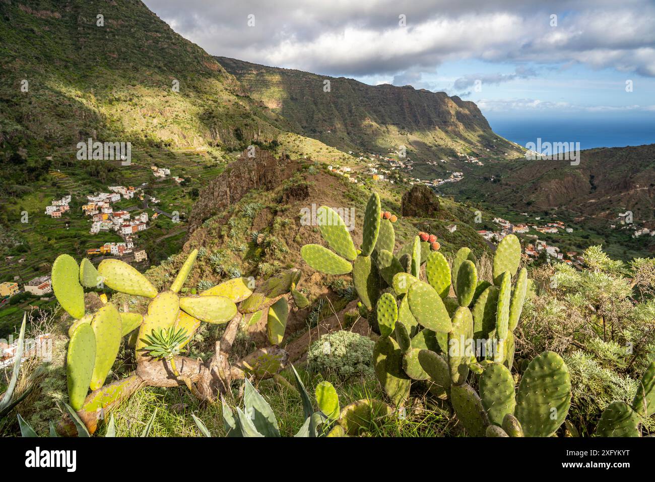 Valley hermigua hi-res stock photography and images - Alamy