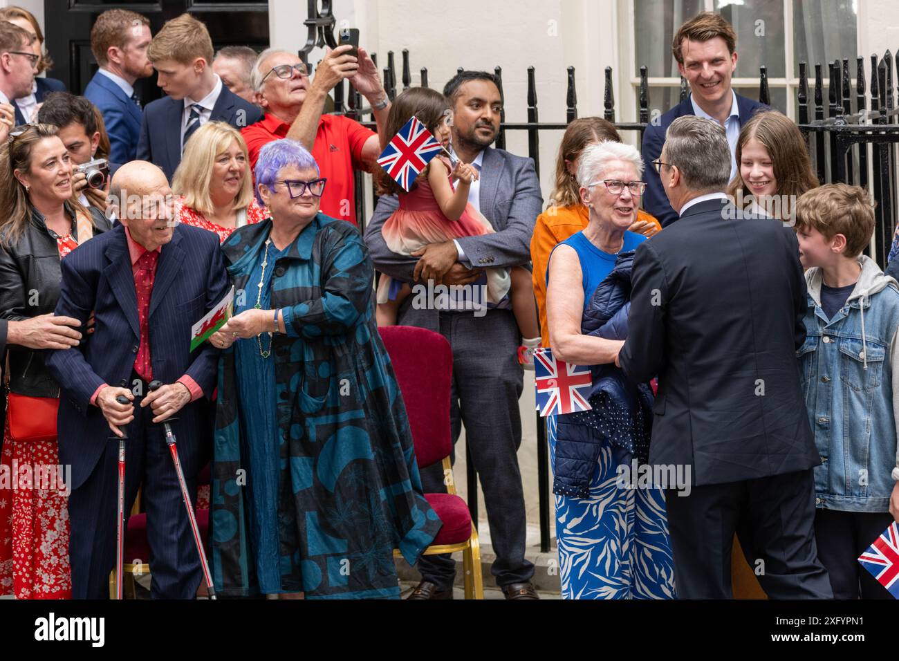 London, UK. 5th July, 2024. Sir Keir and Lady Victoria Starmer arrive ...