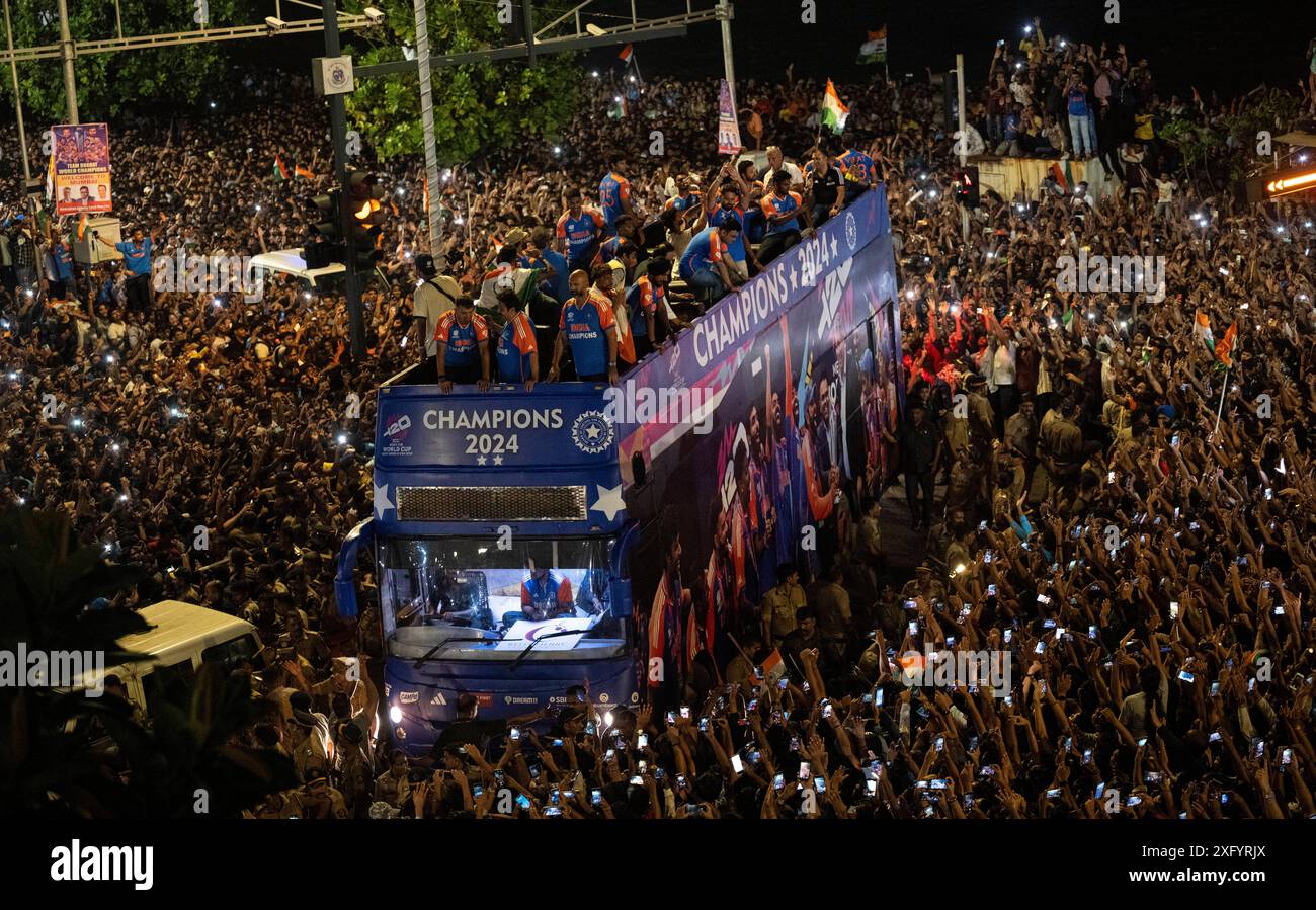 Team india victory parade hi-res stock photography and images - Alamy