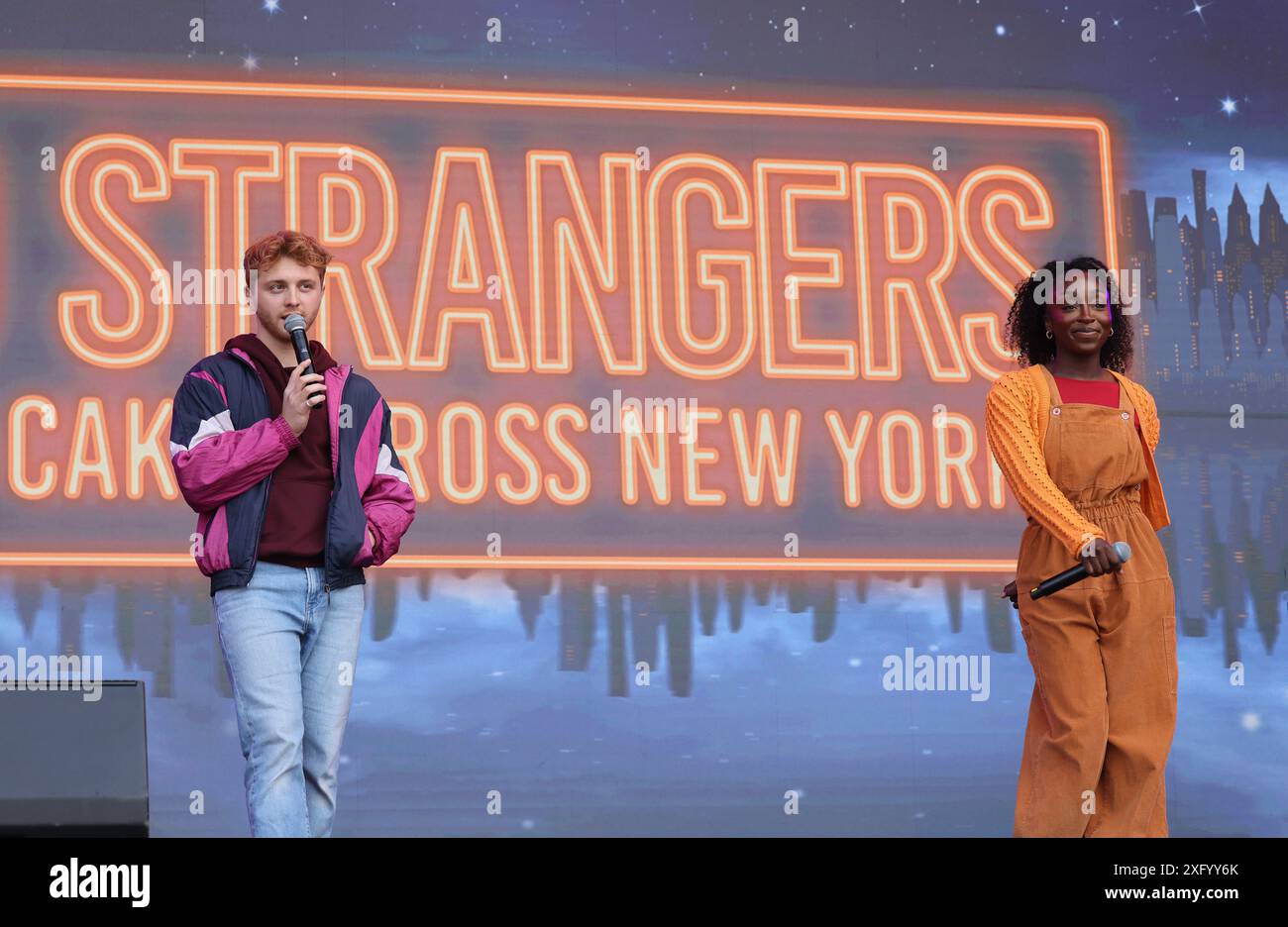 Two Strangers (carry a cake across New York) musical at West End Live ...