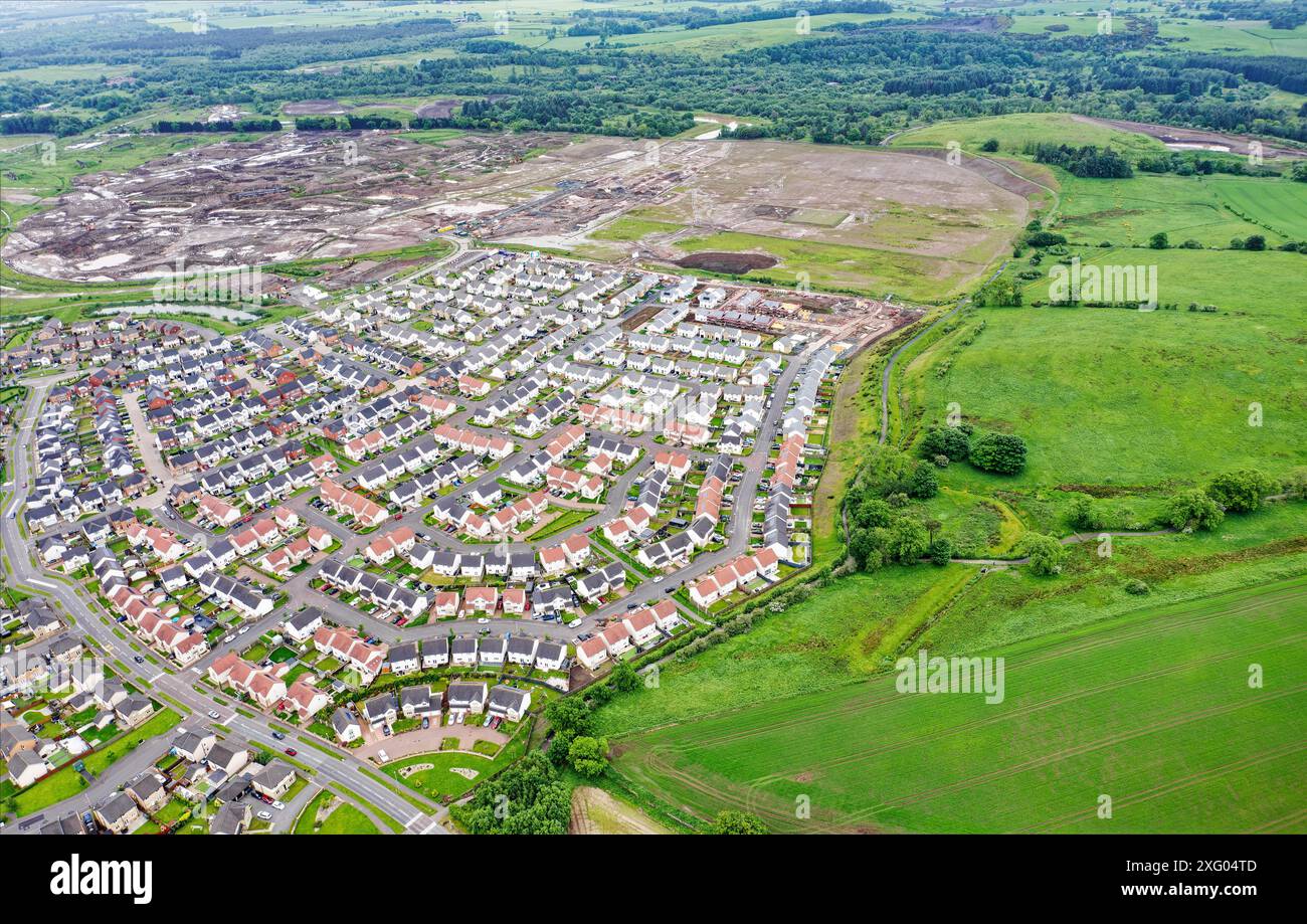 New housing development at Dargavel in Bishopton Stock Photo - Alamy