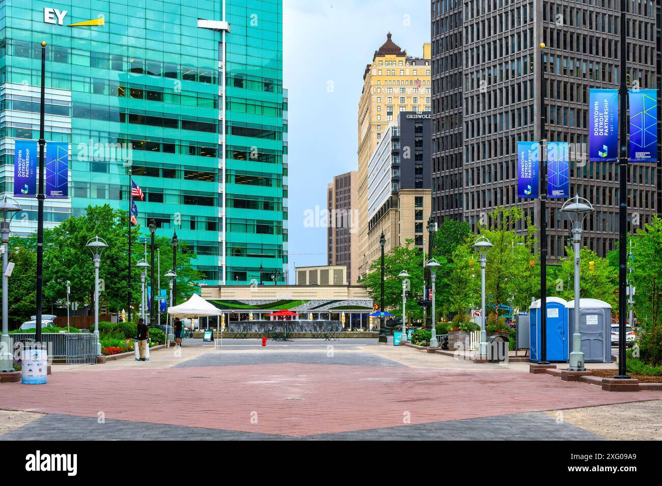 Town square in downtown district, Detroit, USA Stock Photo - Alamy