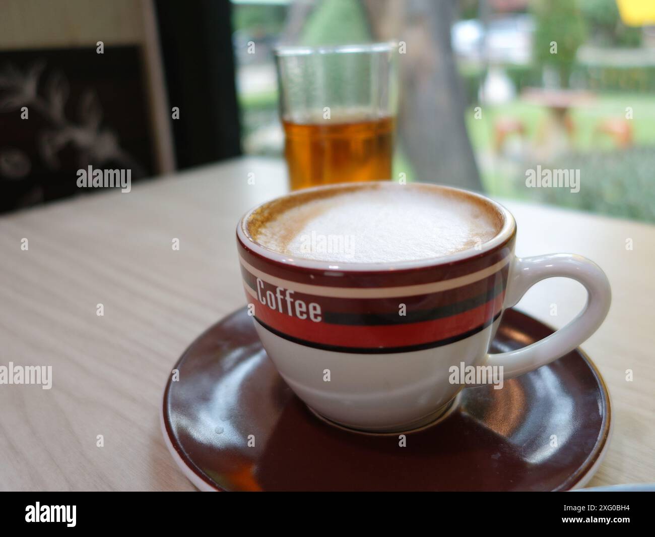 Hot coffee that looks amazing and delicious Stock Photo - Alamy