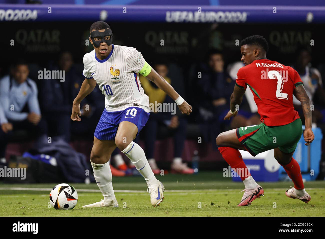 HAMBURG - (l-r) Kylian Mbappe of France, Nelson Semedo of Portugal ...