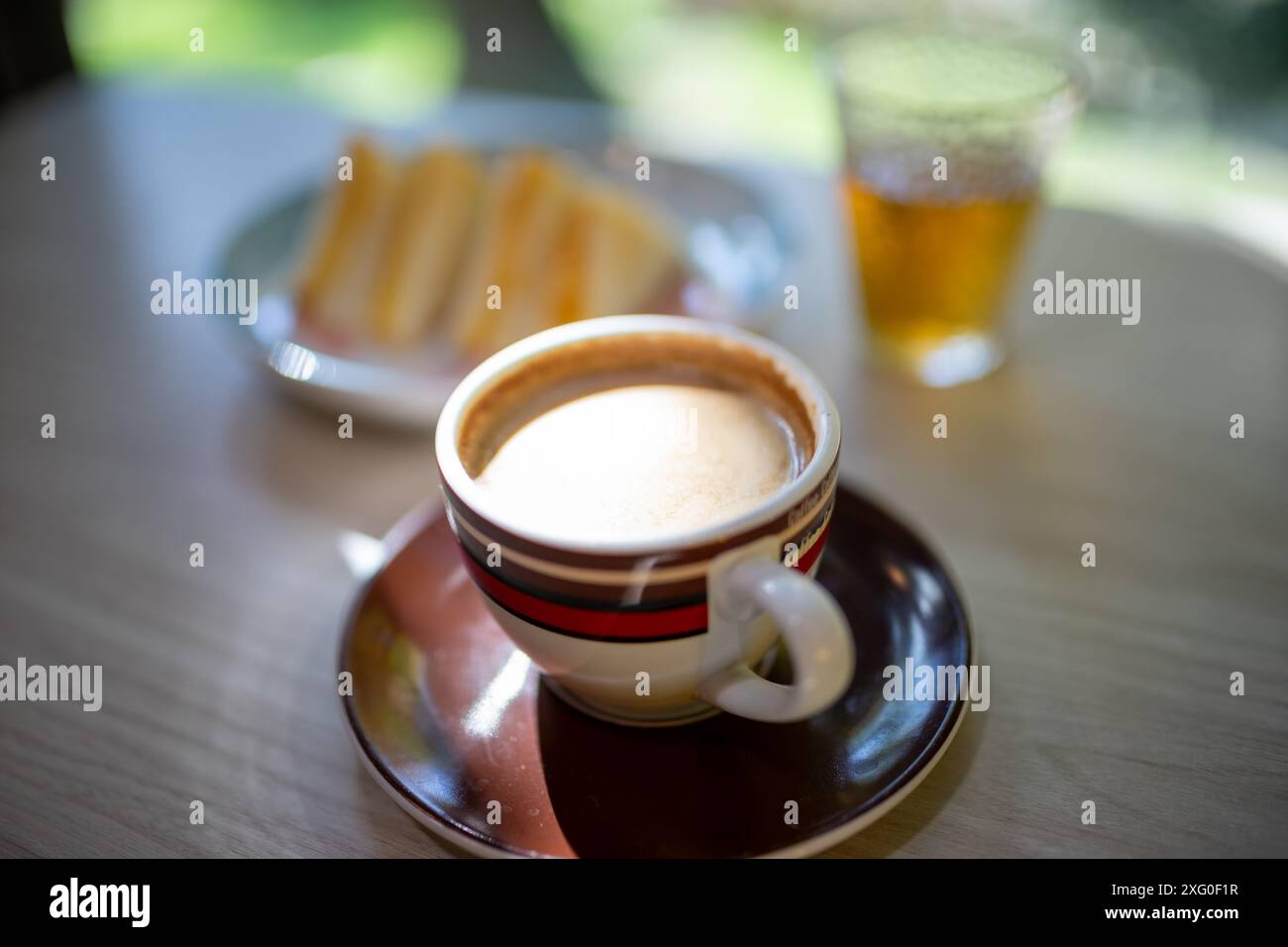 Hot coffee that looks amazing and delicious Stock Photo - Alamy