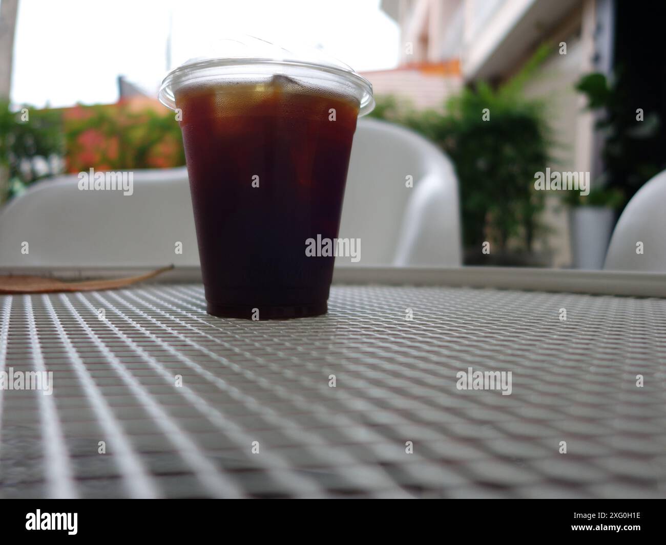 Iced coffee that looks great and tastes delicious Stock Photo - Alamy