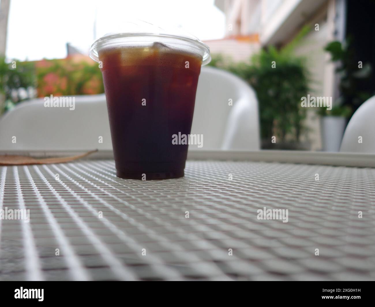 Iced coffee that looks great and tastes delicious Stock Photo - Alamy
