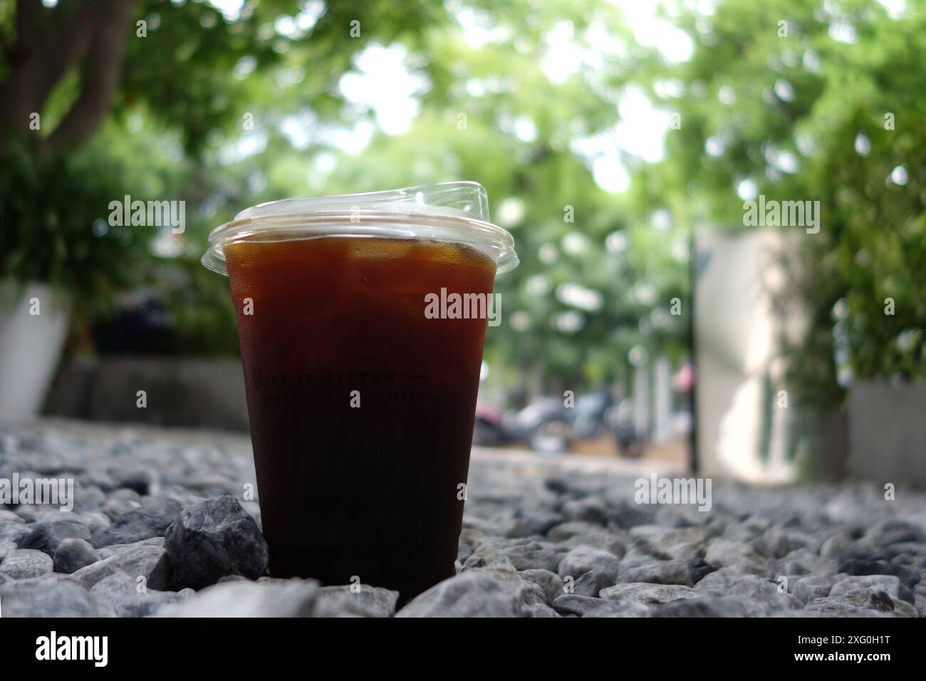 Iced coffee that looks great and tastes delicious Stock Photo - Alamy