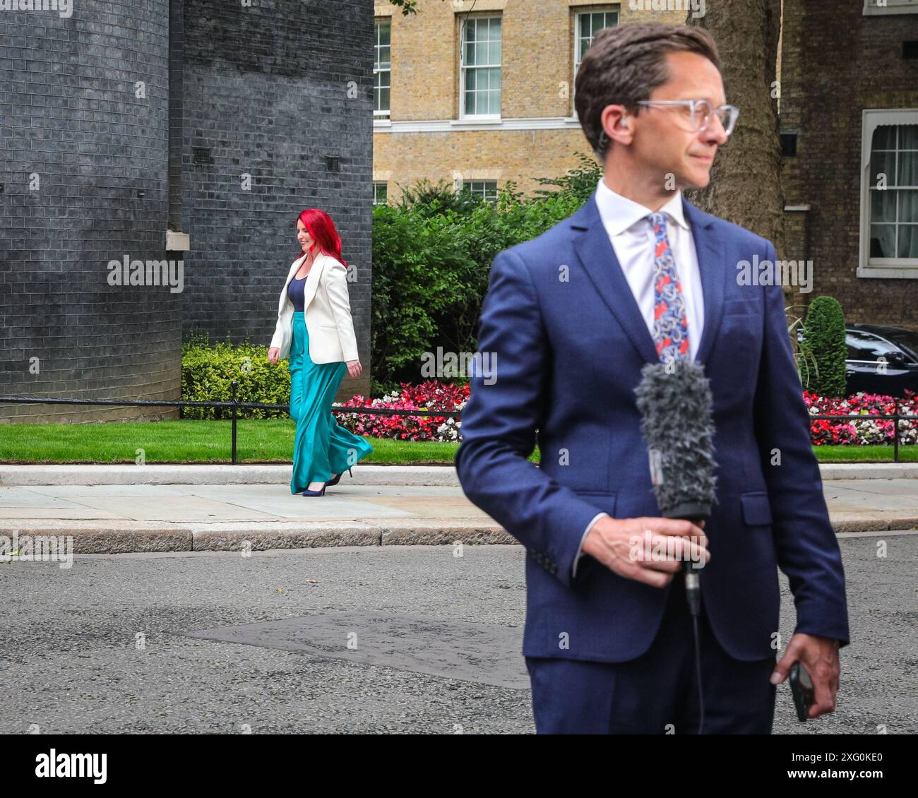 London, UK. 05th July, 2024. Labour party politicians arrive and depart ...