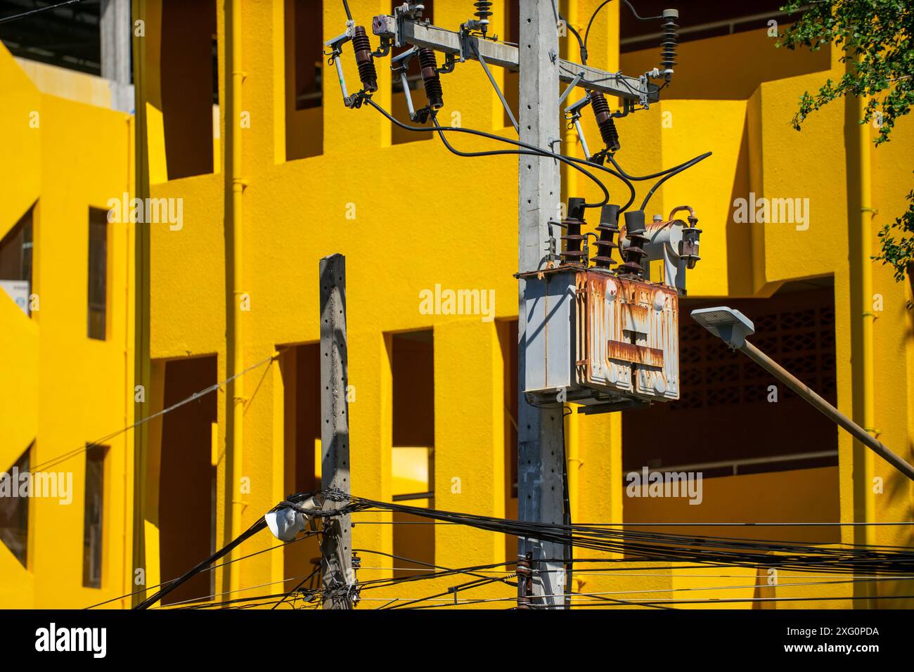 electrical transformer is a vital component in electrical distribution ...