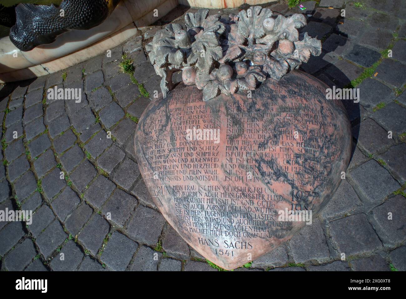 Hans Sachs poem The Marriage Carousel engraved in a Mormor heart, at ...