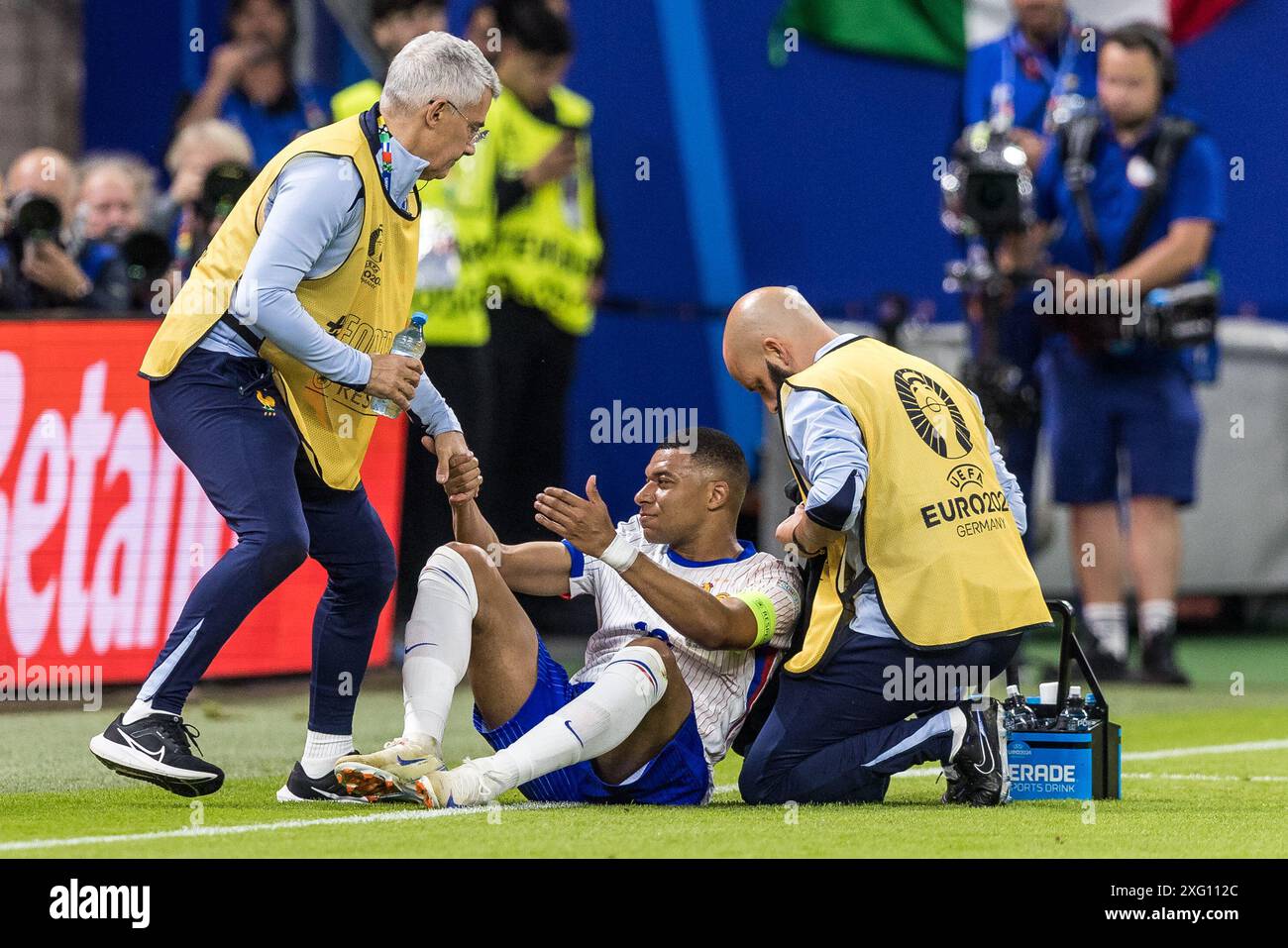 Kylian mbappé face hi-res stock photography and images - Alamy