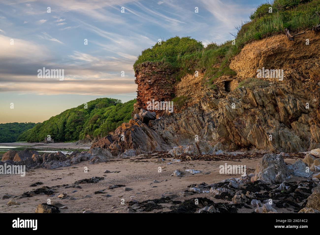 Wonwell Beach and low tide on the River Erme, with an old Lime kiln in ...