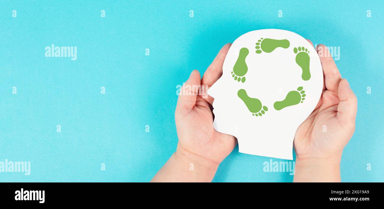 Human head with green co2 footprint, carbon emission, eco friendly ...